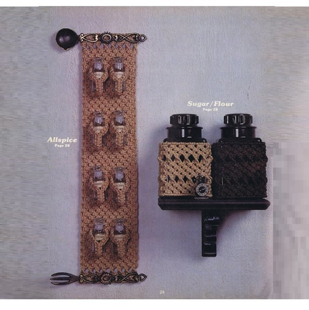 2 Macrame Patterns Vintage 70s Vintage Handmade Macrame Wall Hanging ...