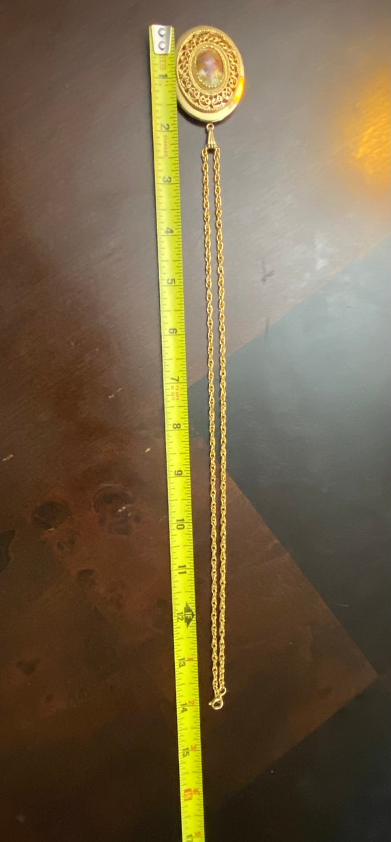 Vintage 14” gold tone French couple locket necklace - Gem