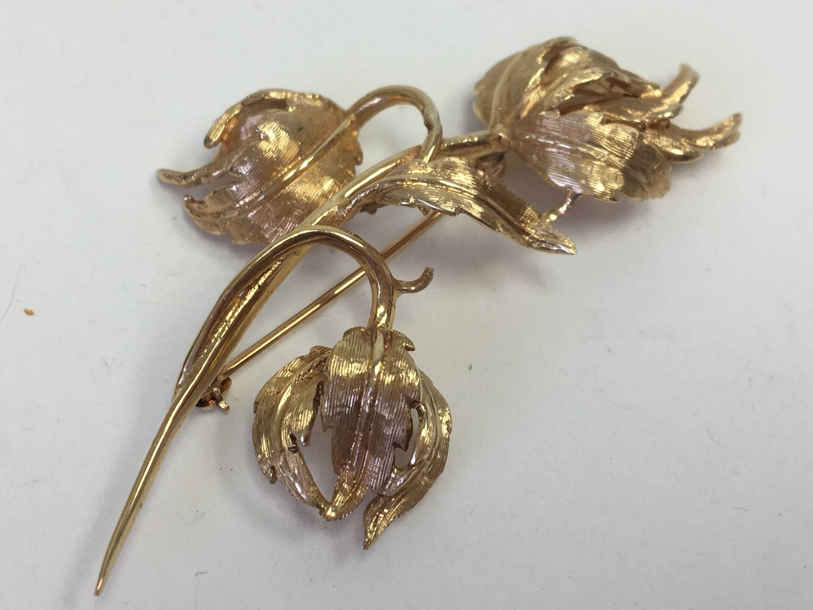 Vintage Gold Pin - Etsy