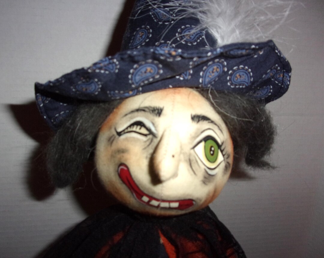 Gathered Traditions / Joe Spencer 19" Gwendolyn the Winking Witch on a ...