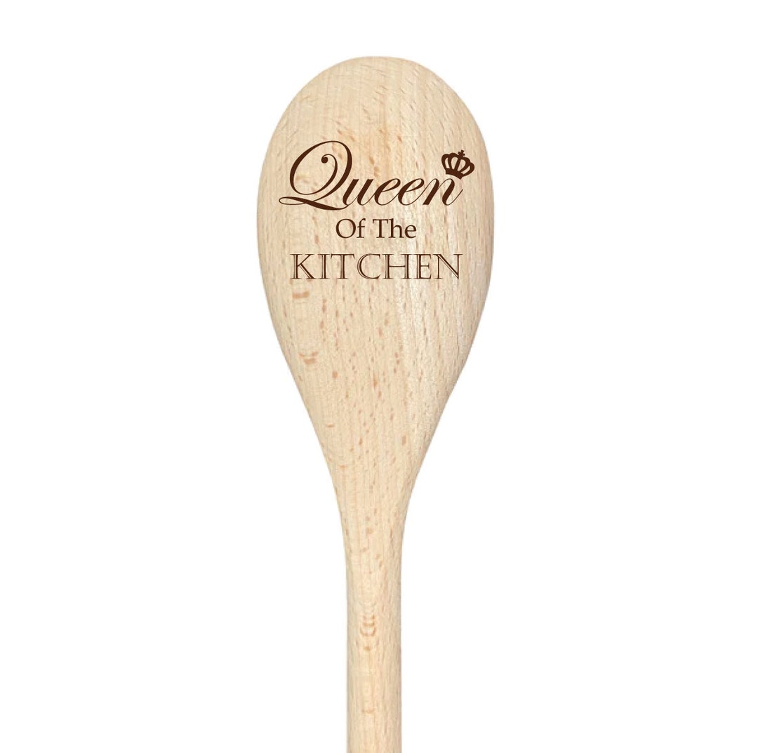 Wooden Spoon Queen of the the Kitchen Wooden Engraved Novelty Present ...