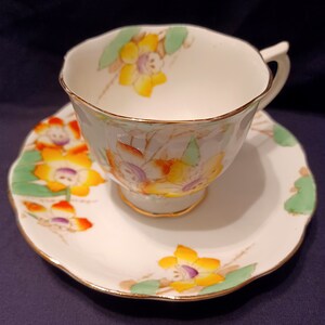 Antique Royal Albert Daffodil Teacup - Circa 1925-1927 - Etsy