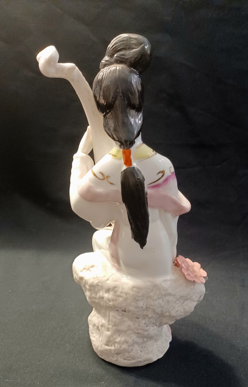 Japanese Geisha Playing A Biwa 1950's Geisha Figurine Geisha ...