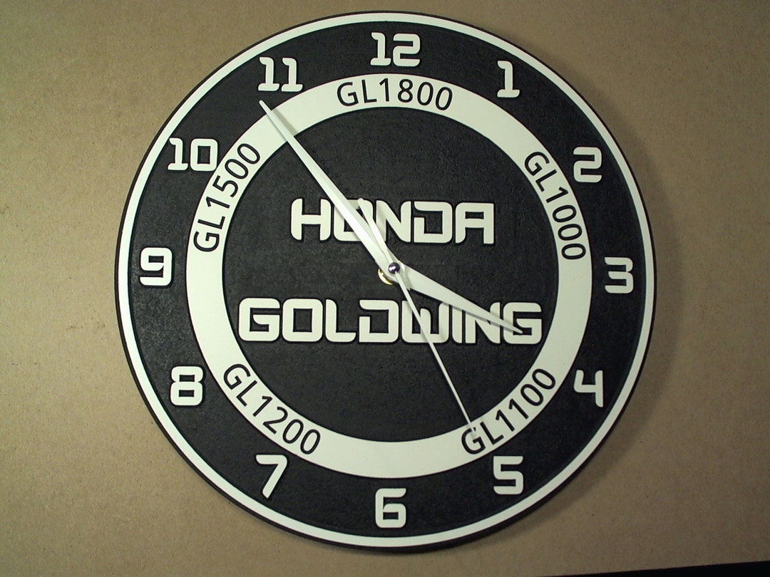 Honda Goldwing Engraved Wall Clock Hanging Man Cave Garage Motorcycle ...