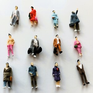 Set of 12 Painted People, H0 Scale MODEL TRAIN Accessory, Model Rail ...