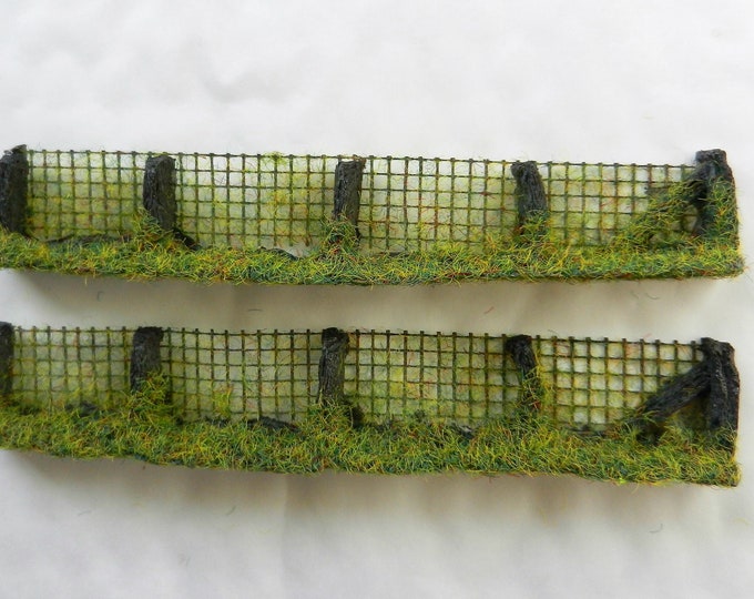 Wire Fence Fencing With Foliage ~ Scenery for OO / H0 Scale Model Rail ...