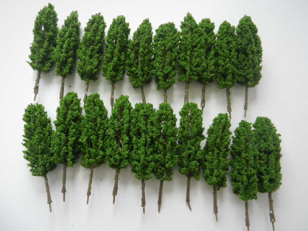 20 Slim Model Fir Trees 10 Cm Mid Green H4 Scenery for OO Scale Railway ...