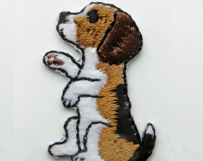 BEAGLE CHARM Iron on Applique Dog Motif Patch, Brand New - Etsy