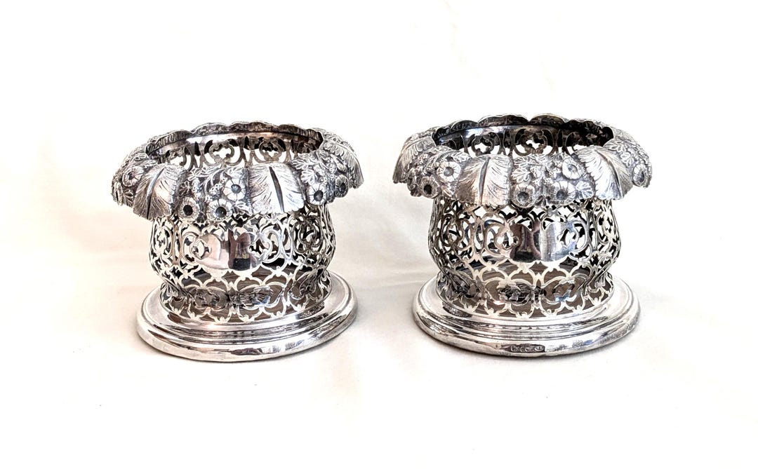Roberts & Slater Pair of Victorian Silver Plated Wine Bottle Coasters ...