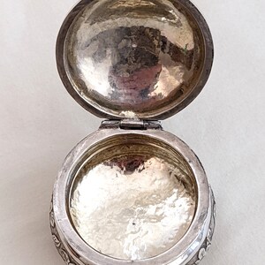 Hand Wrought Chinese Export Silver Mustard / Condiment Pot; Marks - Qi ...
