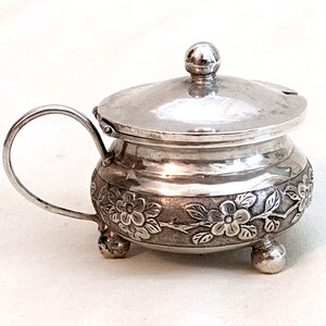 Hand Wrought Chinese Export Silver Mustard / Condiment Pot; Marks - Qi ...