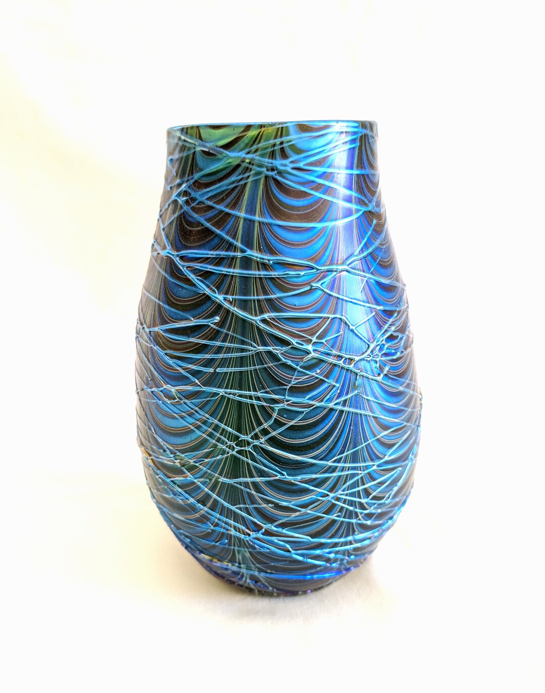Orient & Flume Art Glass Vase, Blue Iridescent Pulled Feather With ...