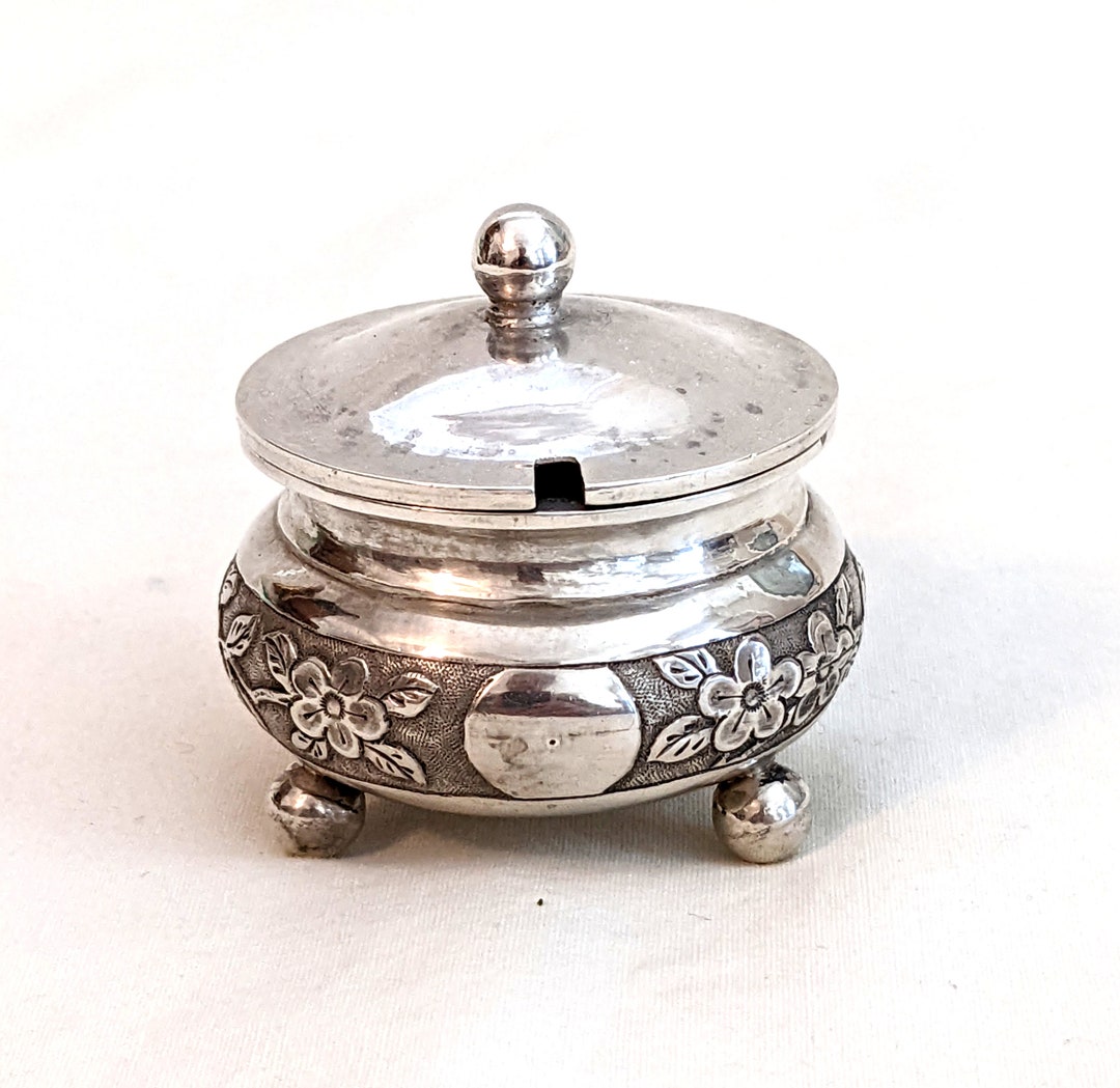 Hand Wrought Chinese Export Silver Mustard / Condiment Pot; Marks - Qi ...
