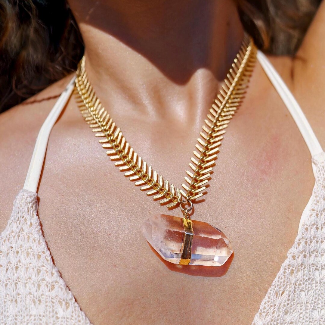 Quartz Crystal Statement Necklace: Gold Fishbone Chain, Boho Jewelry - Etsy