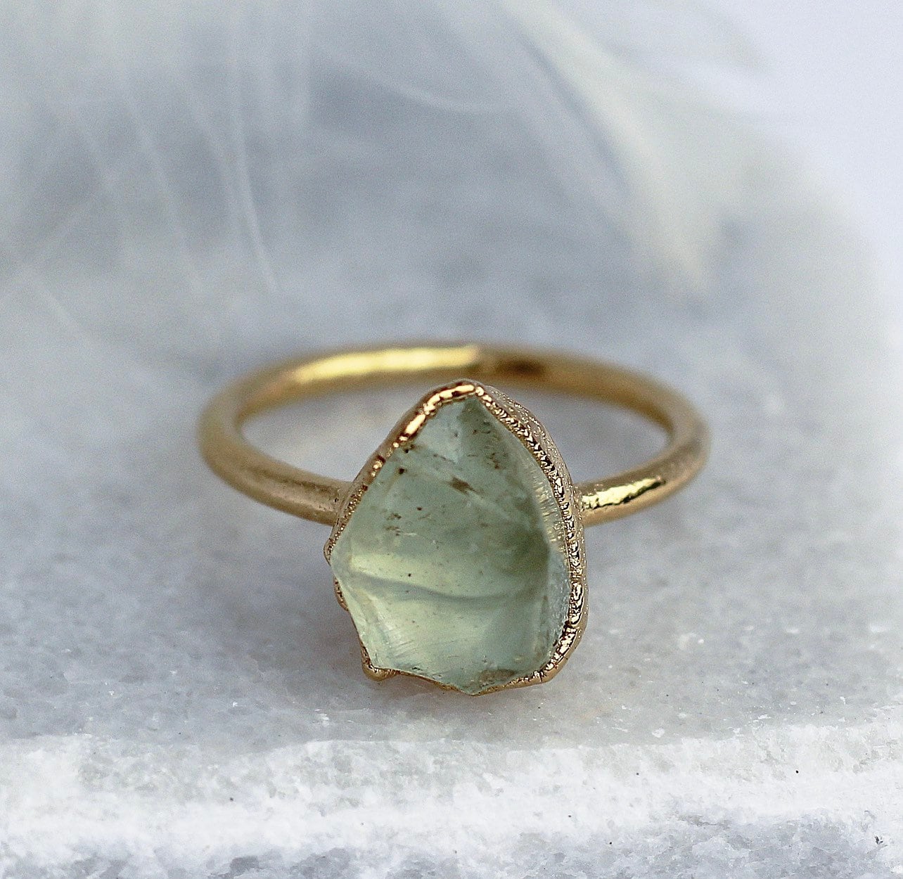 Libyan Desert Glass Ring: Raw Tektite Gold Band, Meteor Gemstone - Etsy