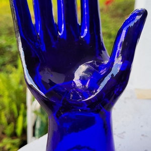 8 Cobalt Blue Glass Ring Hand Dark Blue. Jewelry Display Art Glass ...