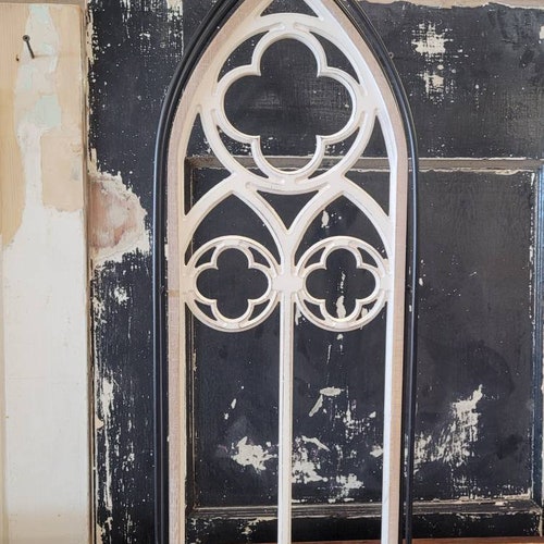 Round Wood Wall Decor Farmhouse Window Frame - Etsy