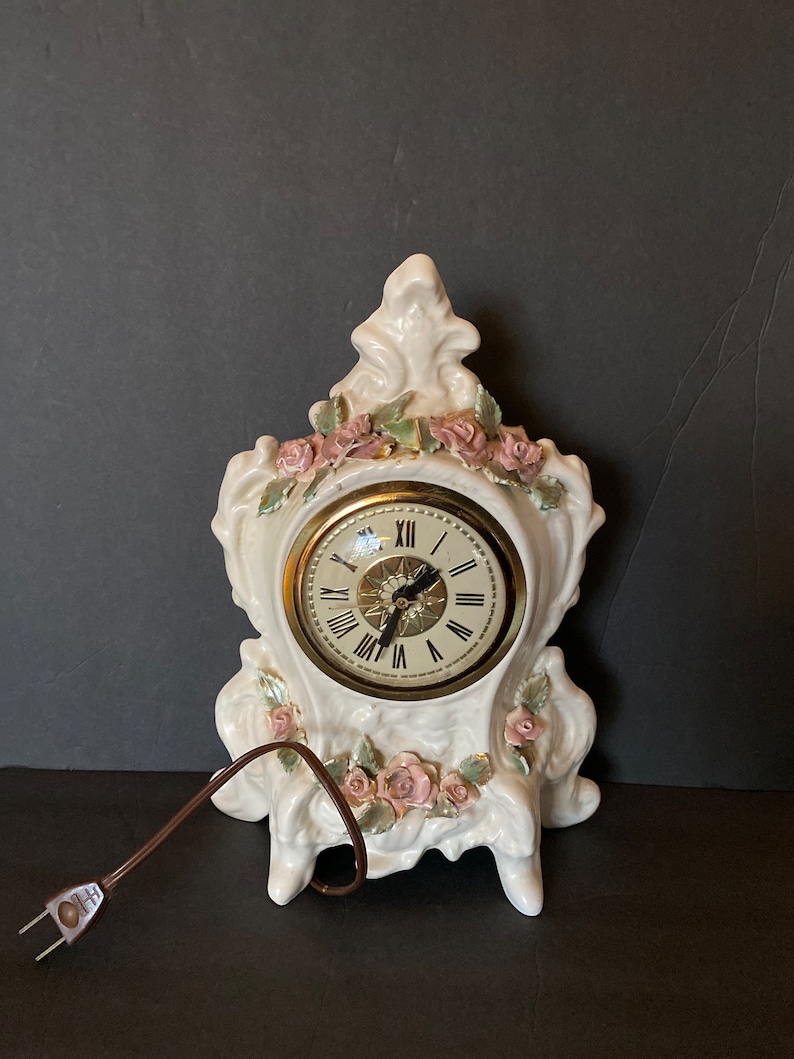 Vintage Lanshire Porcelain Mantle Self Starting Clock - Etsy