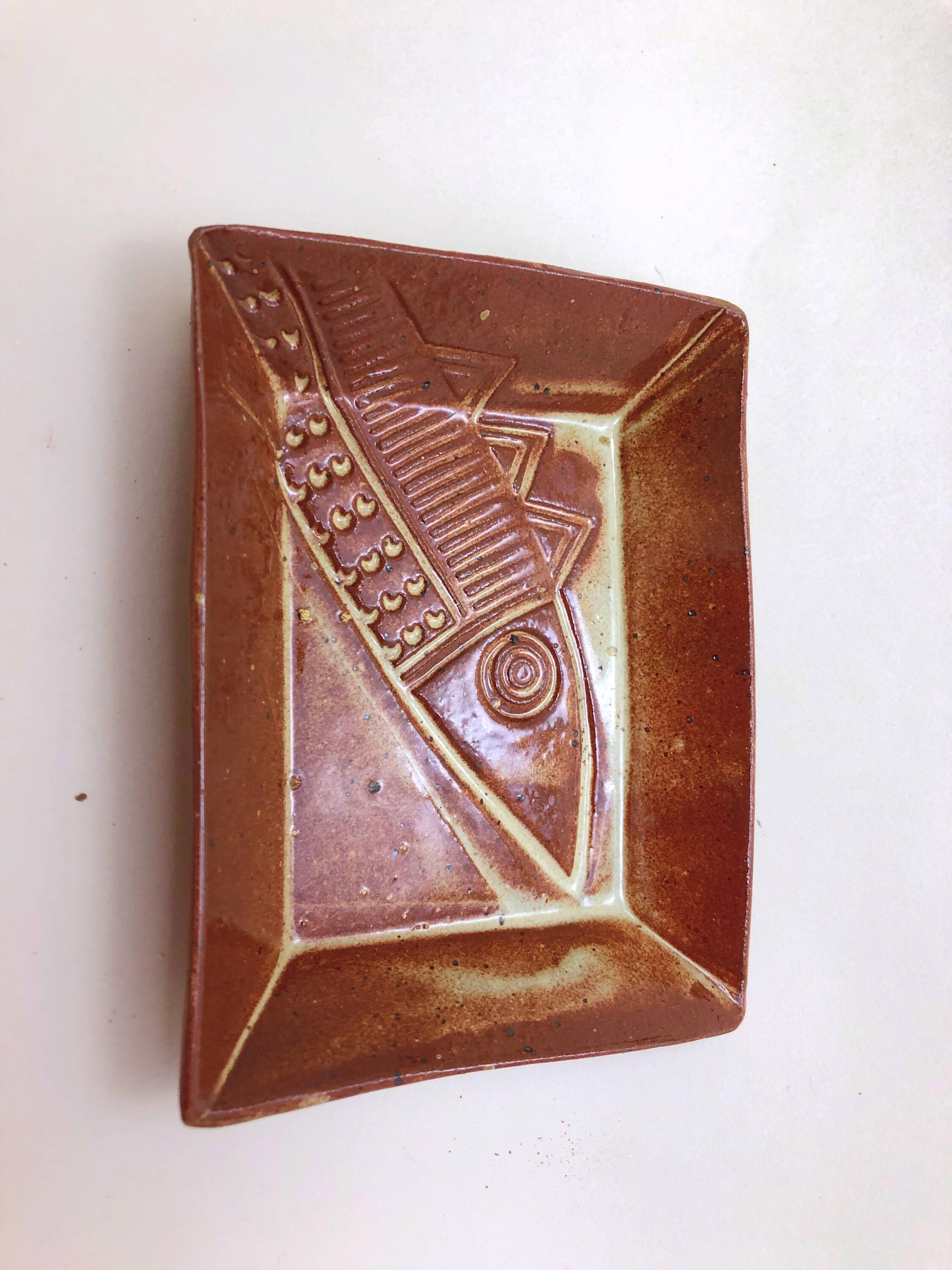 Cream Breaking Rust Fish Soap Dish | Etsy