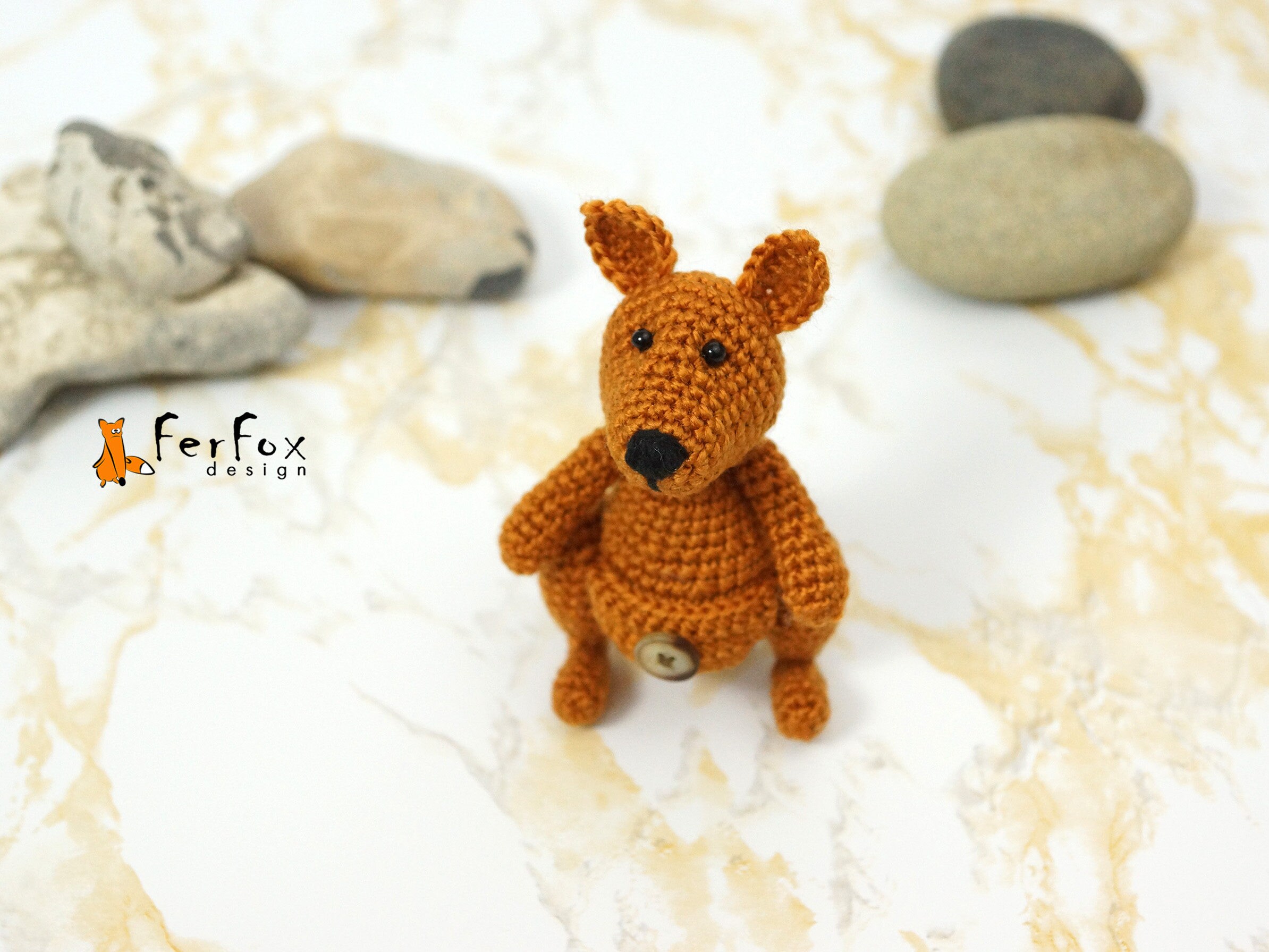 Peluche kangourou miniature, doudou Joey petit kangourou, animal ...