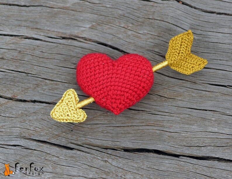 Heart with arrow crochet PATTERN DIY amigurumi | Etsy