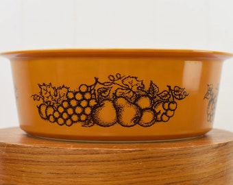 Vintage 1970s -- Pyrex -- Homestead Pattern -- Big Bertha -- 4 Quart ...