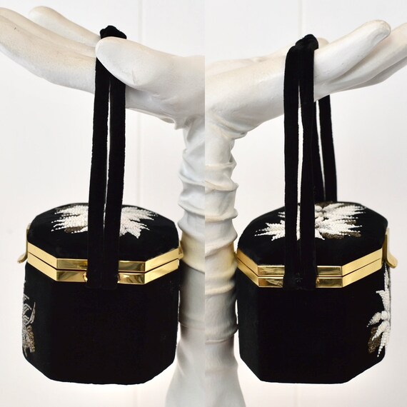 1950s Floral Beaded Black Velvet Small Mini Box Purse… - Gem