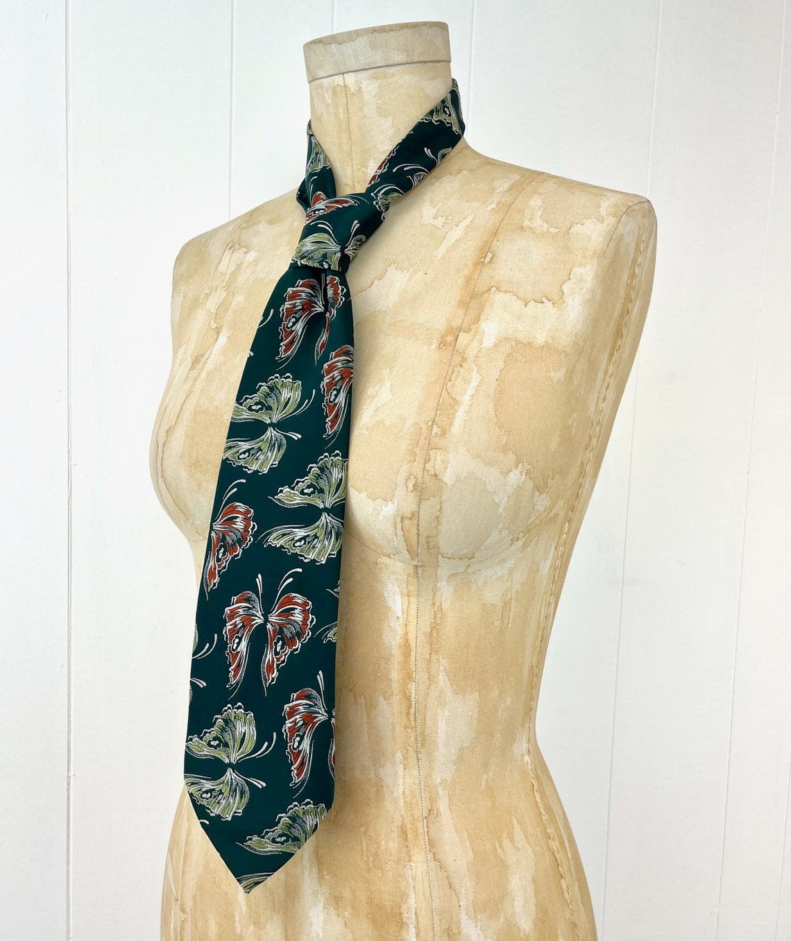 1960s/1970s Butterfly Bug Novelty Print Green Orange Vani-ties Tie ...