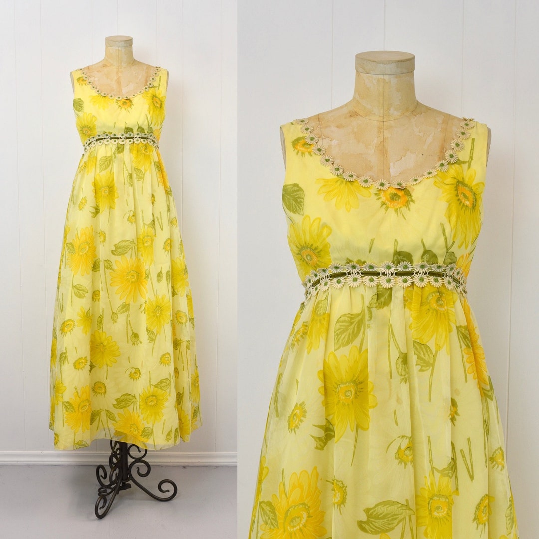 1970s Yellow Daisy Chain Flower Power Floral Montgomery Ward Prom Party ...