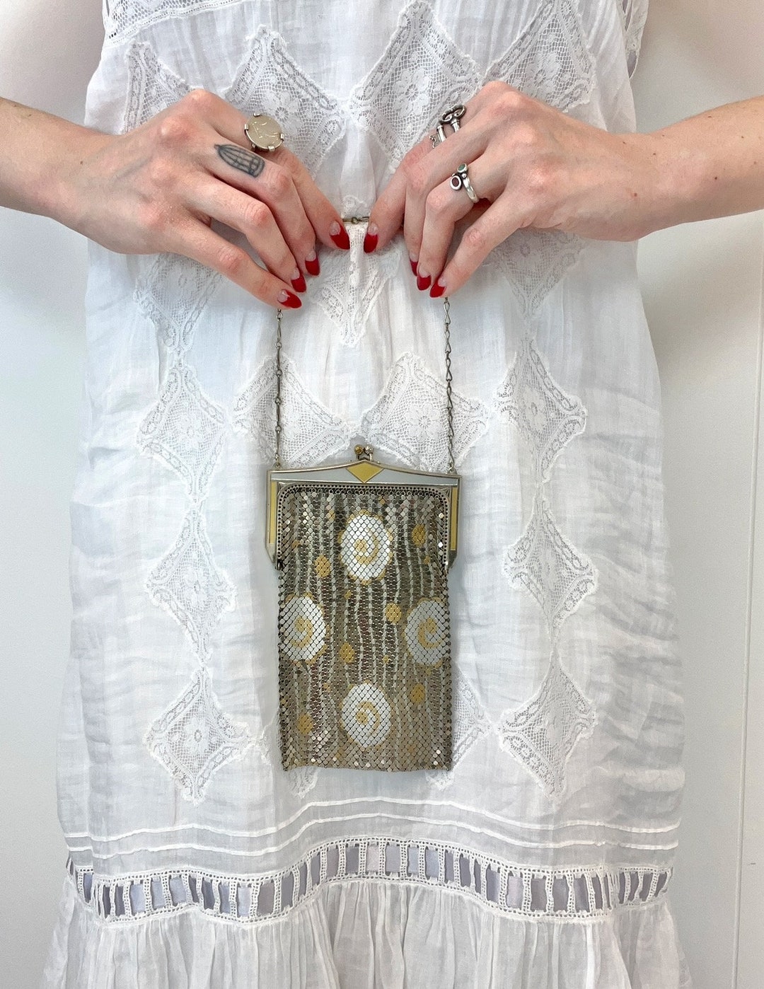 1920s Whiting & Davis Gold Silver Patterned Metal Mesh Flapper Art Deco ...