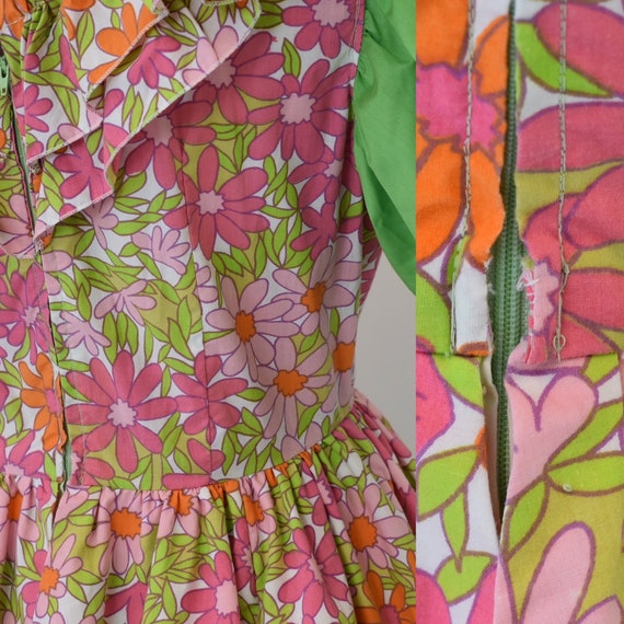 1960s Flower Power Floral Print Ruffled Pink Green Or… - Gem