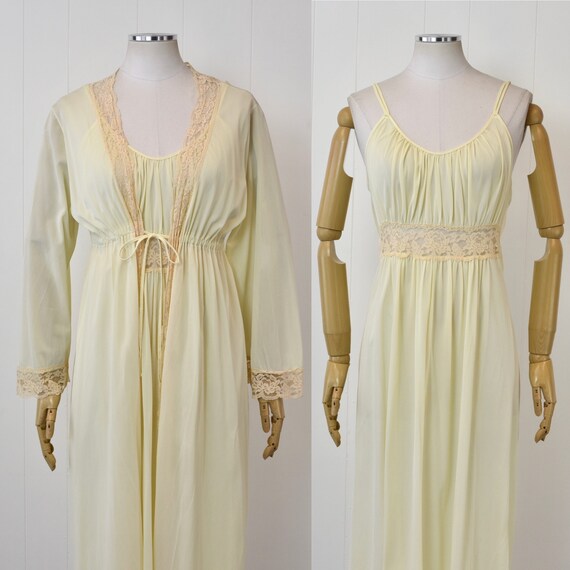1960s/1970s Light Yellow Pastel Nylon Floral Lace Bou… - Gem
