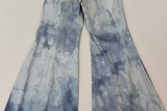 1970s Blue Tie Dye Bell Bottom Hippie Boho Denim Pant… - Gem