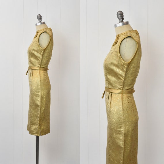 1950s Gold Metallic Brocade Asian Inspired Vanny of H… - Gem