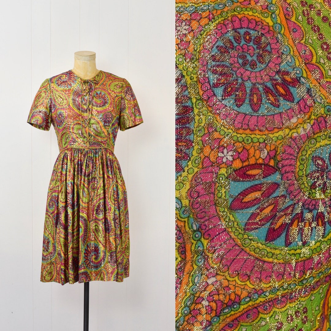 1960s/1970s Mollie Parnis Metallic Colorful Psychedelic Paisley Lace up ...