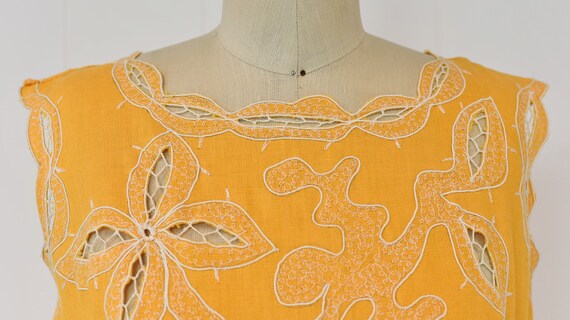 1960s Orange Lattice Floral Embroidery Linen Mod Shif… - Gem