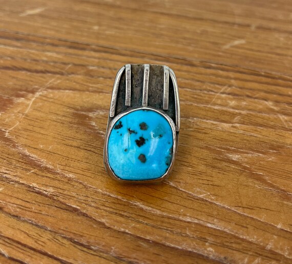 1960s/1970s Bear Claw Sterling Silver Turquoise Ring - Gem