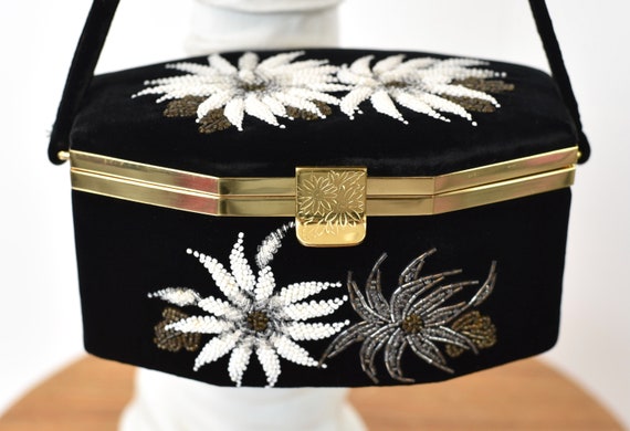 1950s Floral Beaded Black Velvet Small Mini Box Purse… - Gem
