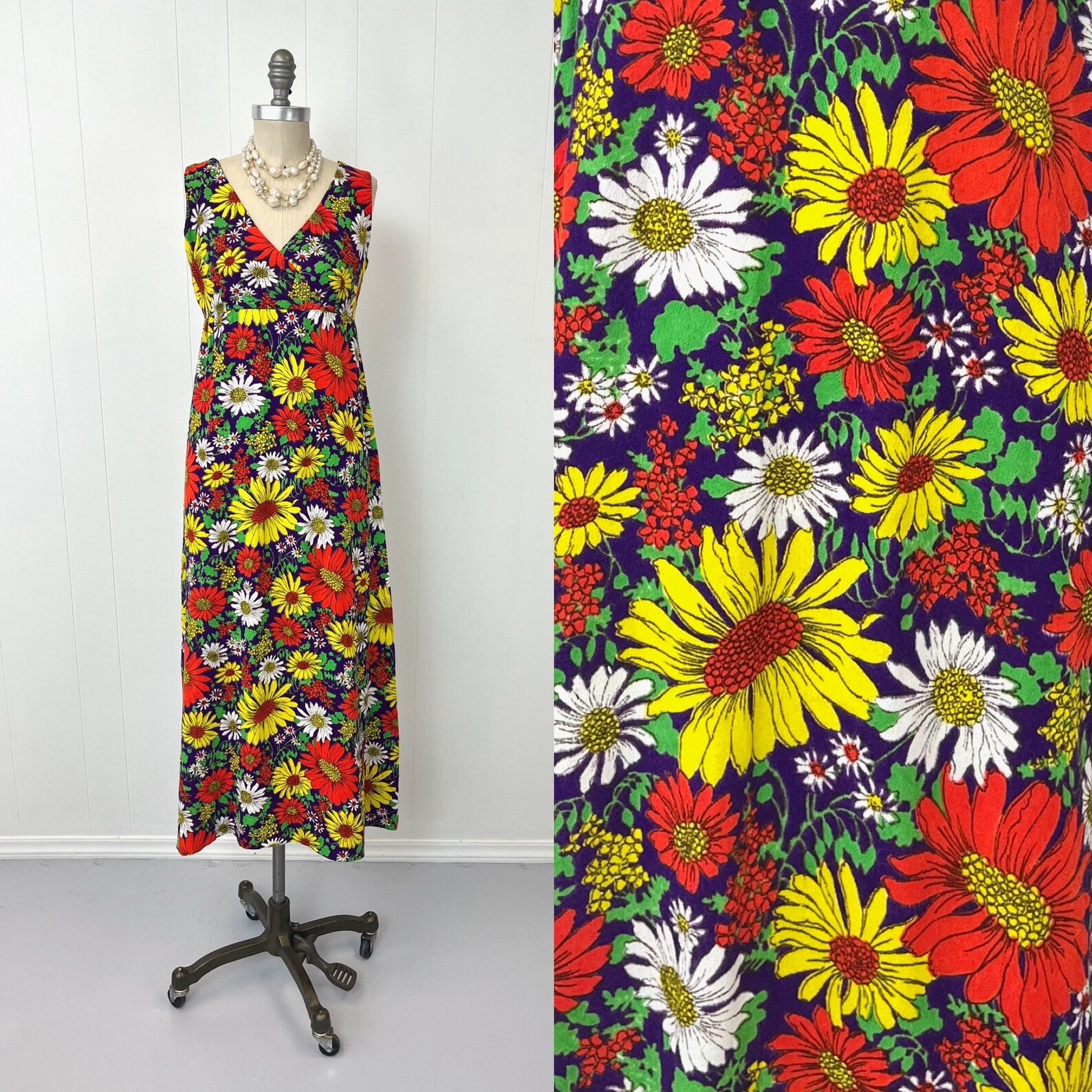 1960s/1970s Daisy Flower Power Floral Print Purple Boho Hippie Maxi ...