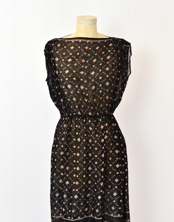 1970s Phyllis Sues Black & Tan Batik Sheer Dress - Gem