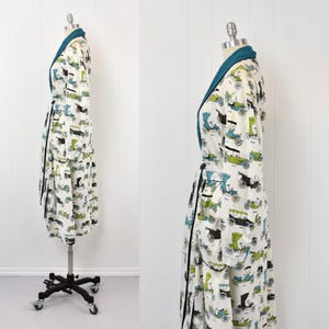 1950s Antique Classic Car Automobile Novelty Print Cotton Robe ...