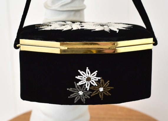 1950s Floral Beaded Black Velvet Small Mini Box Purse… - Gem