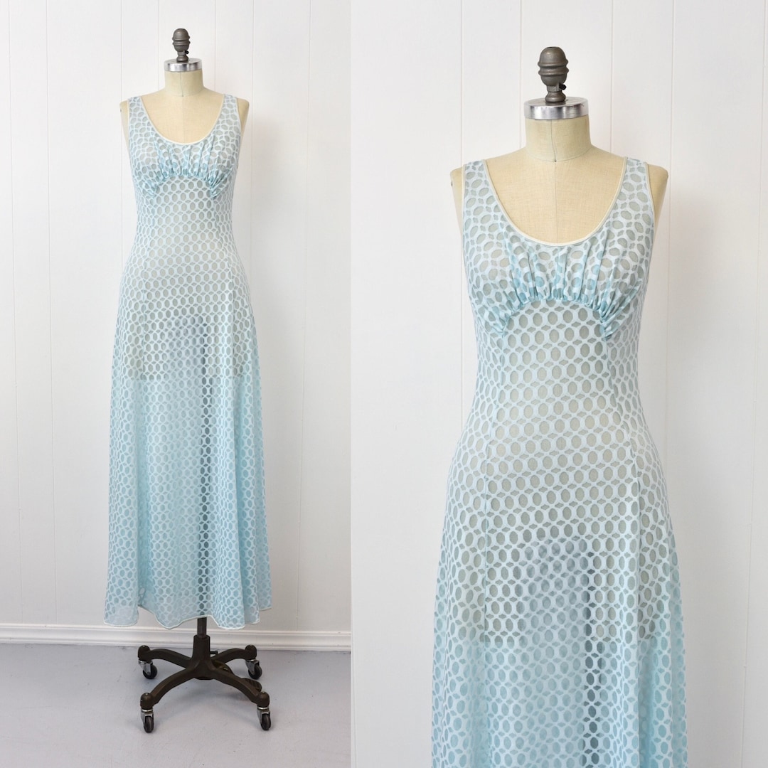 1960s/1970s Val Mode Blue Sheer Nylon Circle Chain Pattern Nightgown ...