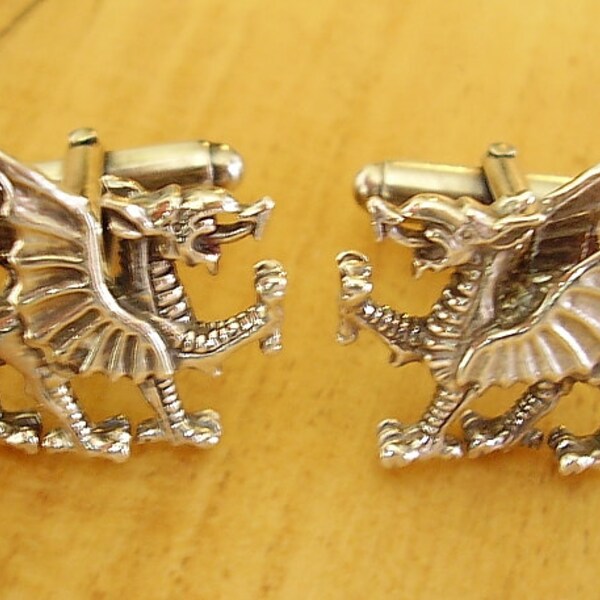 Dragon Presentation Box - Etsy