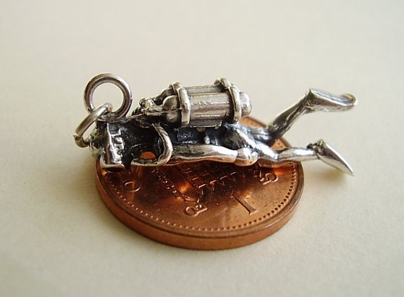 Sterling Silver Scuba Diver Frogman Charm - Etsy