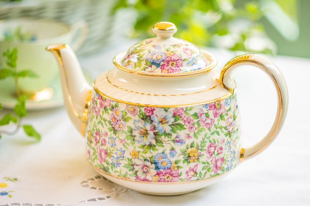 Vintage Sadler Teapot in Floral Chintz, a Perfect Teapot to Welcome ...