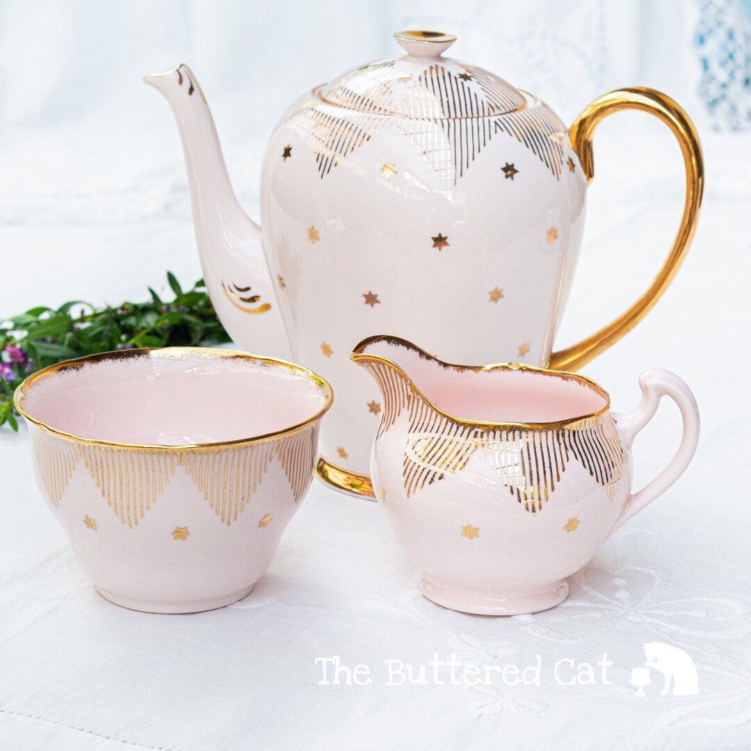 Dreamy vintage soft pink coffee pot / teapot and creamer - Etsy Italia