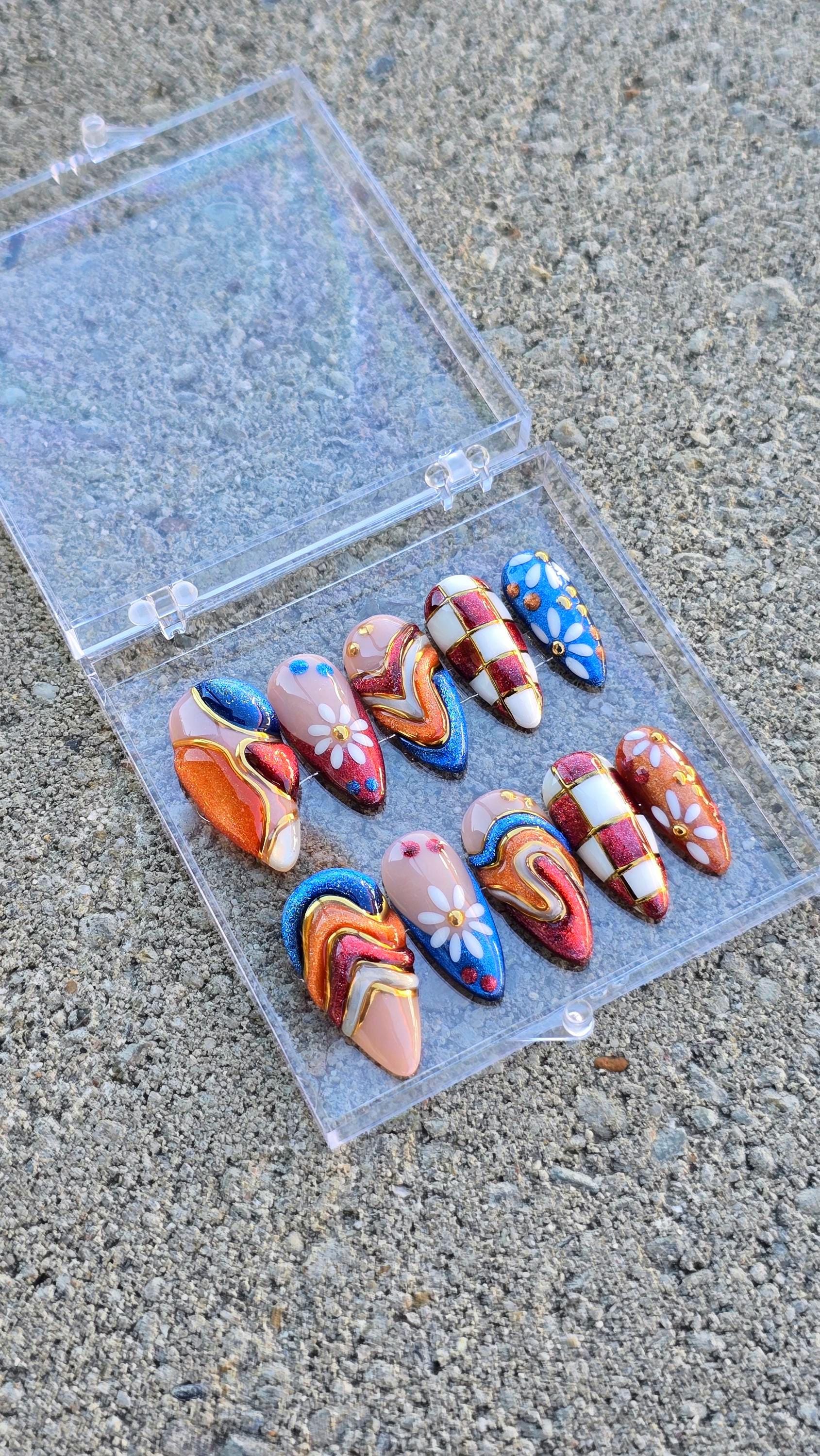 Retro Boho Daisy Press-on Nails, 70s Checkerboard, Floral & Swirl Mix ...