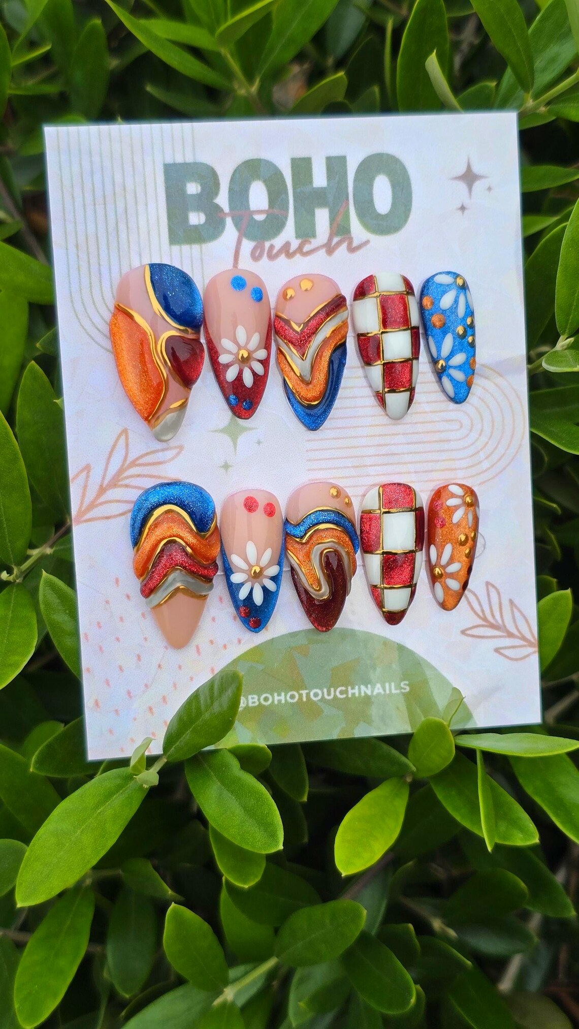Retro Boho Daisy Press-on Nails, 70s Checkerboard, Floral & Swirl Mix ...