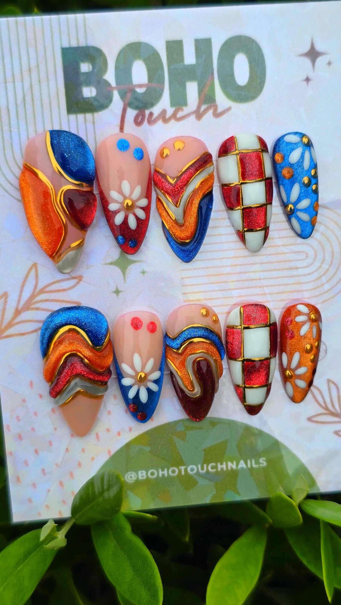 Retro Boho Daisy Press-on Nails, 70s Checkerboard, Floral & Swirl Mix ...